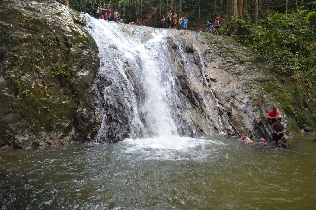 Koleksi Senarai Lokasi Air Terjun Selangor Yang Menarik