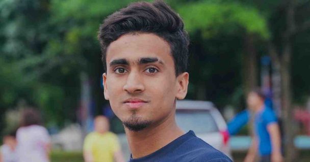 Biodata Isa Isarb, Youtuber Terkenal